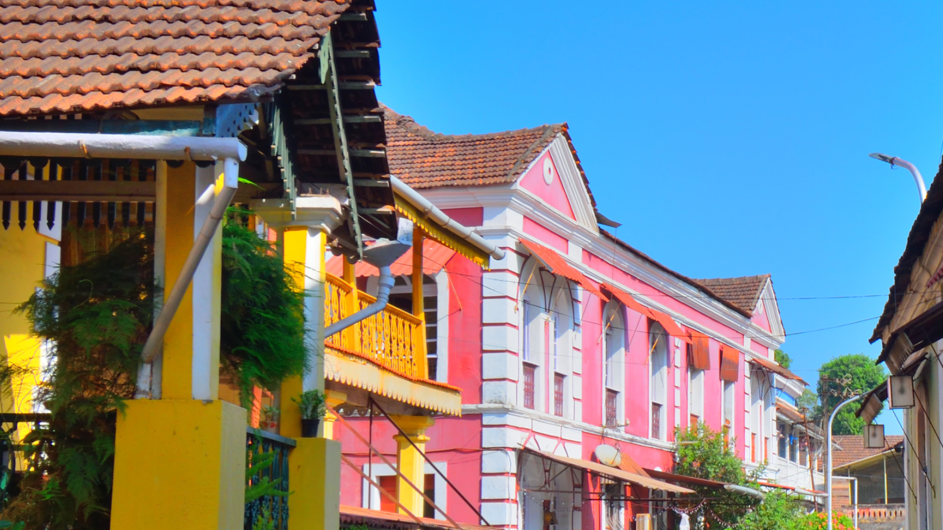 Quintessential Goa: Bonderam, Feni & Fontainhas - House of Karma
