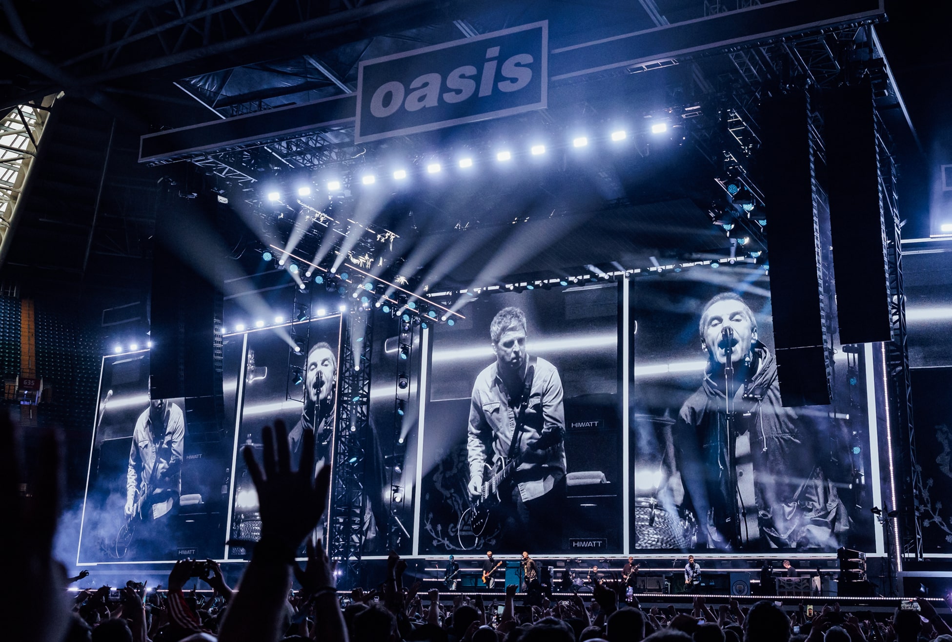 The Oasis VIP Experience: Melbourne - House of Karma