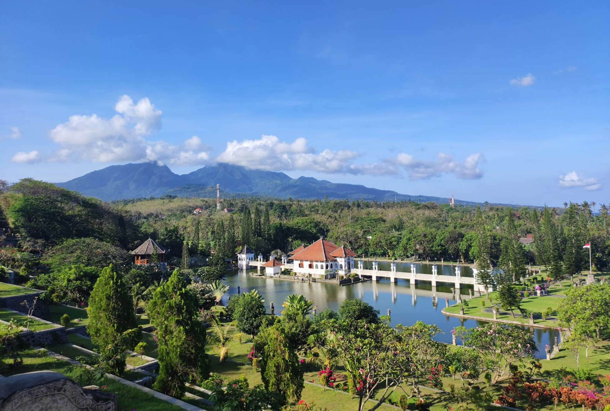 Mountains, Reefs & Royal Pools in Bali - House of Karma